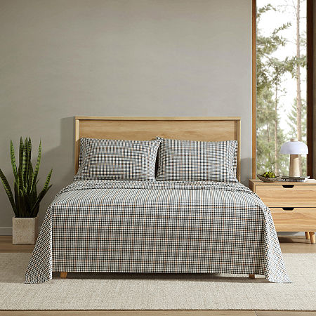 Click here for Eddie Bauer Printed 100 Cotton Percale 3-Pc. Sheet... prices