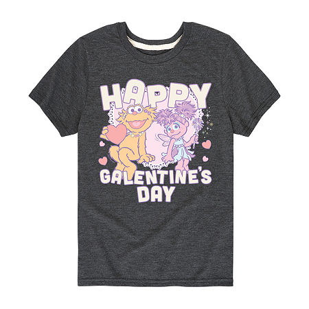 Click here for Big Kid Girls Round Neck Short Sleeve Classic Fit... prices