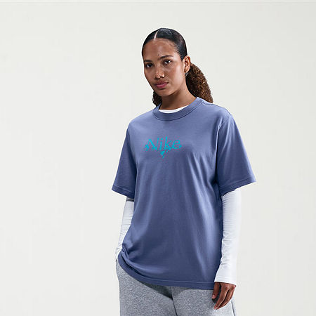 Click here for Nike Womens Vine Boxy T-Shirt  Large  Blue prices