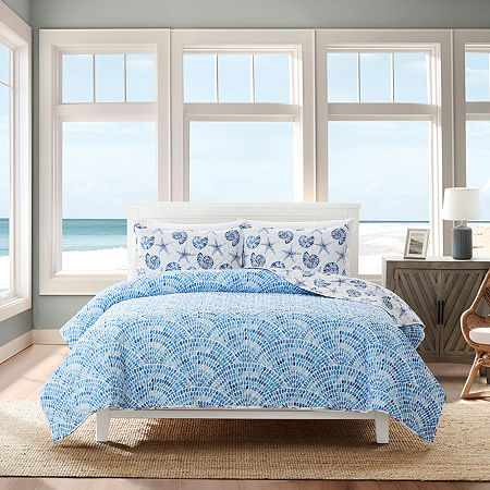 Click here for Avanti Veracruz Reversible Quilt Set prices
