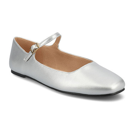 Click here for Journee Collection Womens Carrie Square Toe Mary J... prices