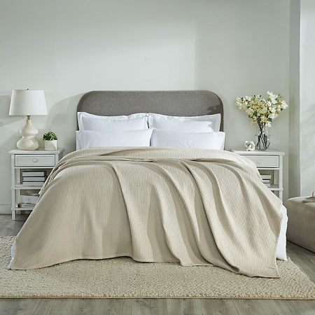 Click here for Better Trends Janiya Waffle Lightweight Blanket  O... prices