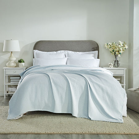 Click here for Better Trends Janiya Waffle Lightweight Blanket  O... prices
