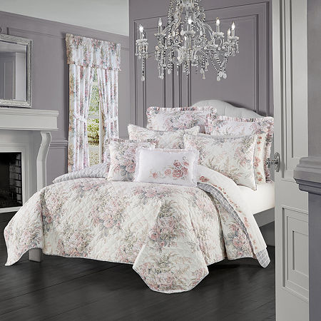 Click here for Royal Court Estelle Quilt Set prices