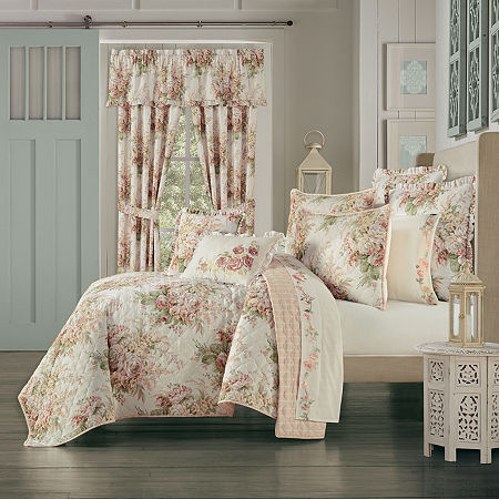 Royal Court Estelle Quilt Set