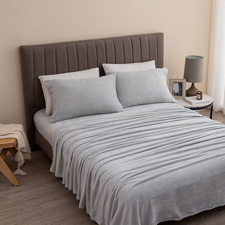 Click here for Linery Solid Velvet Plush Fleece Wrinkle Resistant... prices