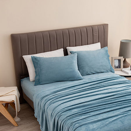 Click here for Linery Solid Velvet Plush Fleece Wrinkle Resistant... prices