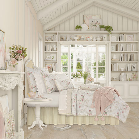 J. Queen Cottage Amalia Quilt Bed Skirt