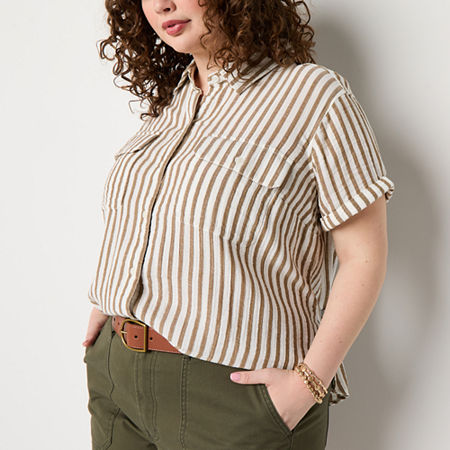 Click here for a.n.a Womens Plus Short Sleeve Regular Fit Button-... prices