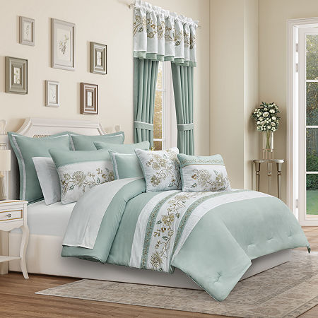 Click here for Royal Court Spring Social Floral 3-Pc. Comforter S... prices