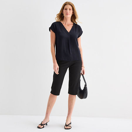 Click here for Liz Claiborne Womens Straight Capri Pant  12 Petit... prices