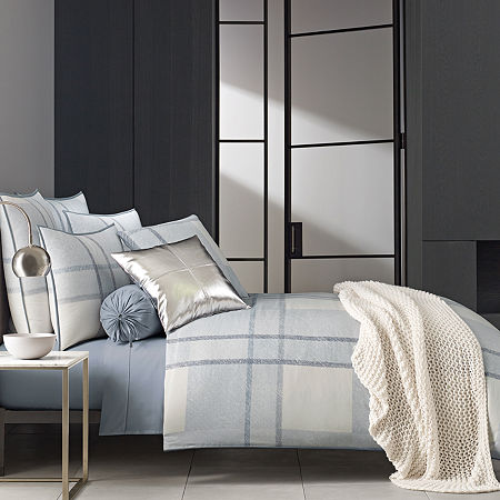 Click here for J. Queen Modern Leighton Duvet Cover prices