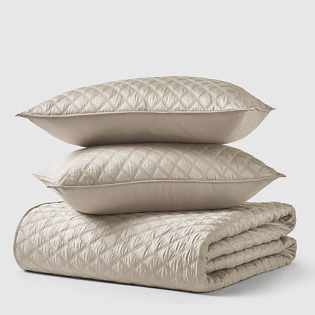 Click here for J Queen New York Premier Cotton Sateen 3-Pc. Quilt... prices