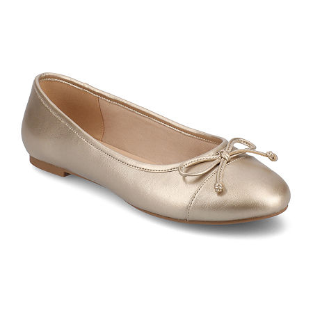 Click here for Journee Collection Kaiah Womens Cap Closed Toe Bal... prices