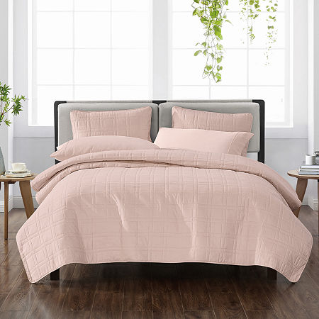 Click here for Cannon Heritage Solid Quilt Set  One Size  Pink prices