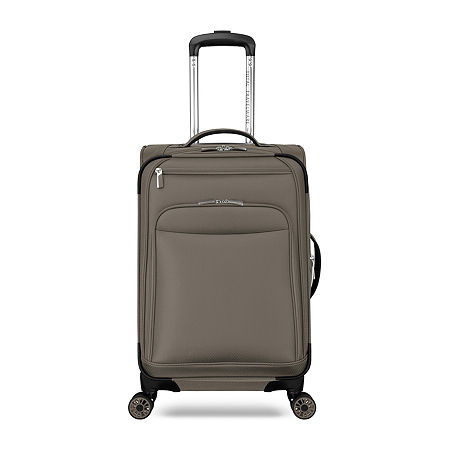 Click here for Total Travelware Charleston 20 Inch Softside Expan... prices