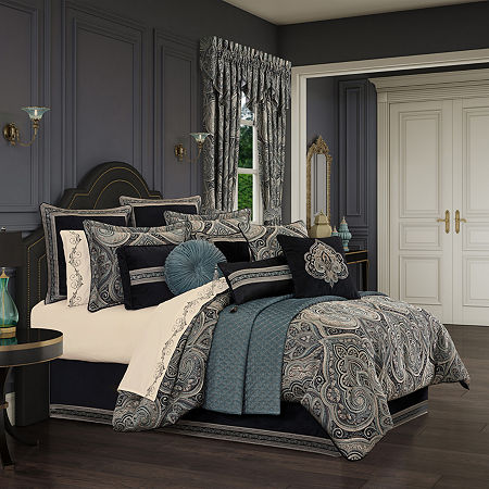 J Queen New York Vincenzo 4Pc. Comforter Set  Queen - Glacier