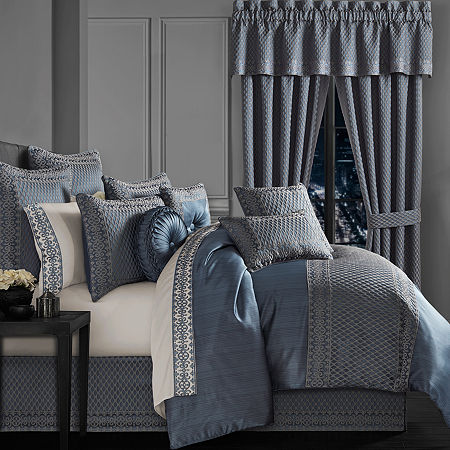 Click here for Five Queens Court Leah 4 Piece Comforter Set  Cali... prices