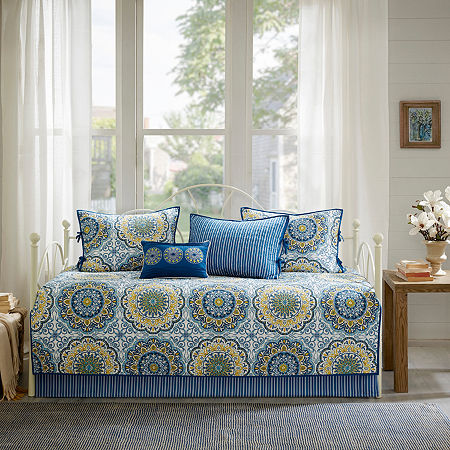 Click here for Madison Park Tangiers Quilt Set  Daybed - Blue prices