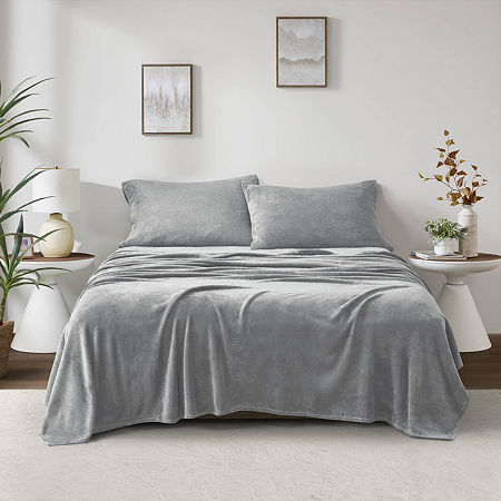 Click here for Madison Park Soloft Plush Micro-Fleece 4-Pc. Sheet... prices