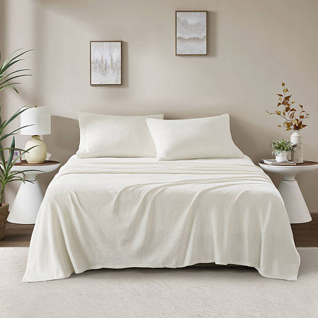 Click here for Madison Park Soloft Plush Micro-Fleece 4-Pc. Sheet... prices