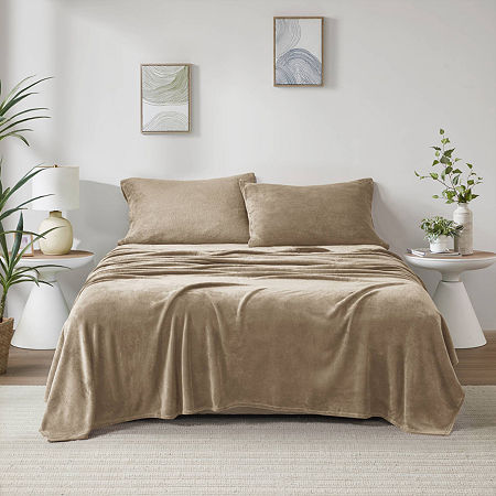Click here for Madison Park Soloft Plush Micro-Fleece 4-Pc. Sheet... prices