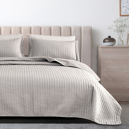 Click here for Linery Detailed Channel Stitch Reversible Quilt Se... prices
