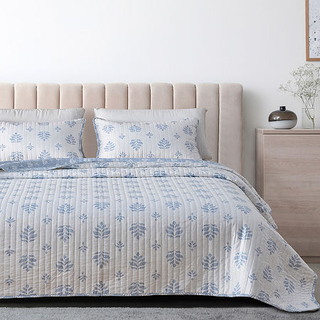 Click here for Linery Intricate French Floral Reversible Quilt Se... prices