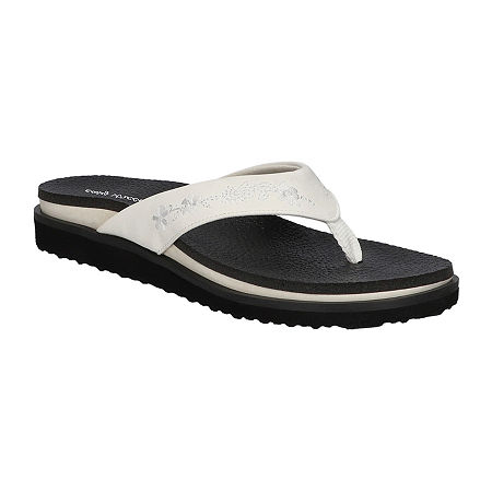 Click here for Easy Street Womens Wanderlust Thong Sandals - Whit... prices