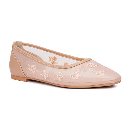 Click here for Womens New York & Company Bardot Ballet Flats prices