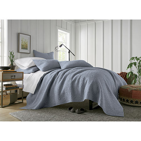Click here for Linden Street Addison Quilt  One Size  Blue prices