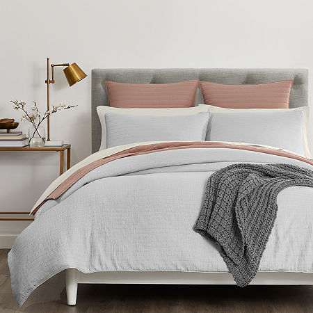 Click here for Fieldcrest Luxury Stripe Matelasse 3-pc. Duvet Cov... prices