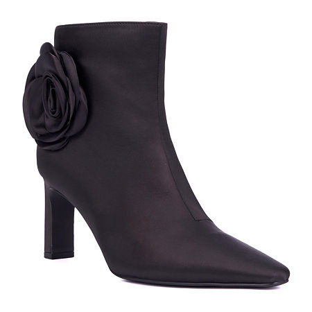 Click here for Womens New York & Company Mckenna Ankle Boots prices