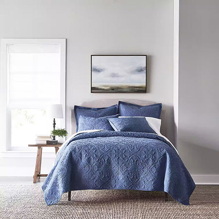 Click here for Home Expressions Harper Quilt  One Size  Blue prices