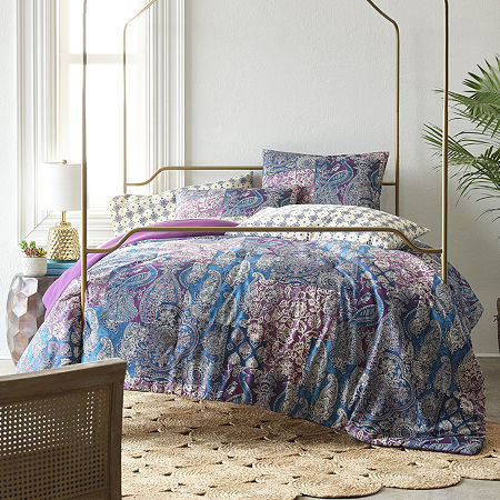 Click here for Distant Lands Indra Complete Bedding Set with Shee... prices