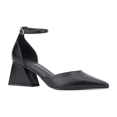 Click here for Torgeis Vicki Womens Pointed Closed Toe Block Heel... prices