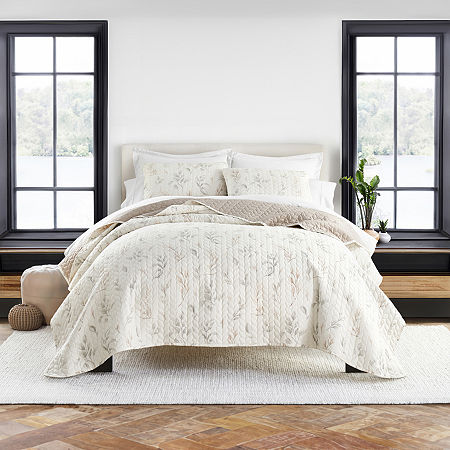 Click here for Soft Essentials Ultra-Soft Botanical Reversible Qu... prices