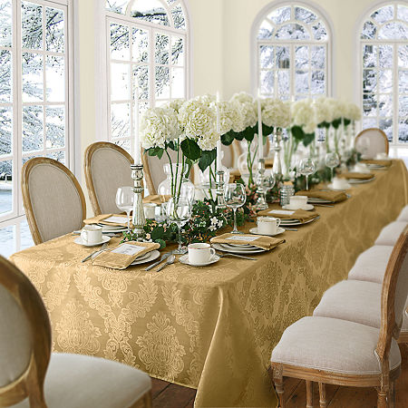 Elrene Barcelona Damask Tablecloth