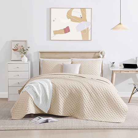 Click here for Swift Home Wrinkle Resistant Quilt Set  One Size... prices
