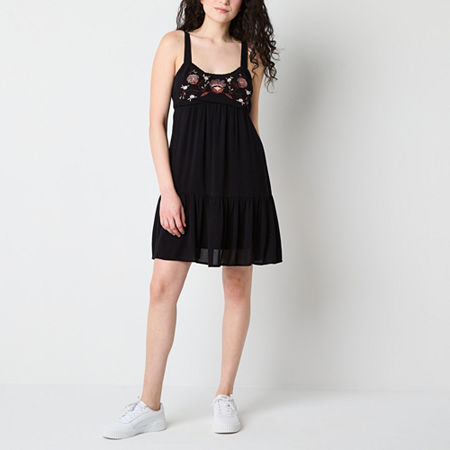 Click here for Arizona Womens Sleeveless Floral Juniors Fit + Fla... prices