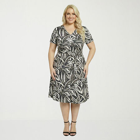 Click here for 24seven Comfort Apparel Plus Size Abstract V-Neck... prices