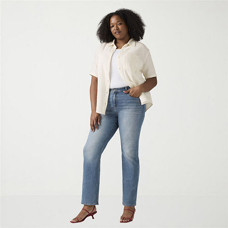 Click here for Levis Womens Plus Mid Rise 314 Straight Leg Jean... prices