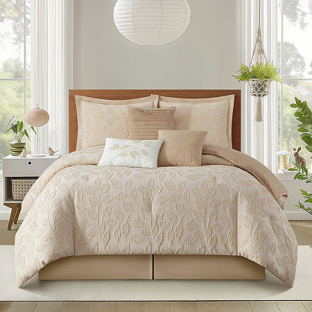 Click here for Stratford Park Kyrla Leaves 7-Pc. Comforter Set  Q... prices