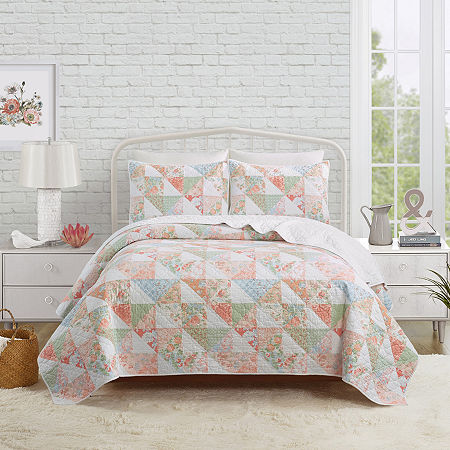Click here for Modern Heirloom Coventry Quilt Set  One Size  Pink prices
