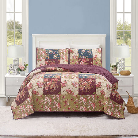 Click here for Modern Heirloom Germaine Quilt Set  One Size  Red prices