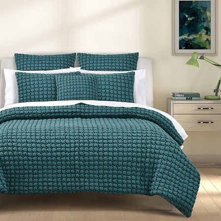 Click here for J by J Queen Bold Cloud Puff 3-Pc. Quilt Set  King... prices