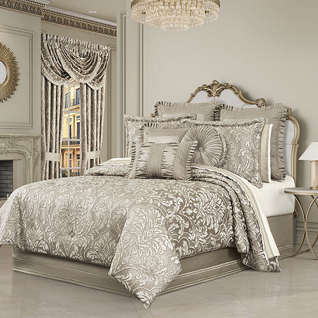 Click here for J Queen New York Brunello 4-Pc. Comforter Set  Que... prices