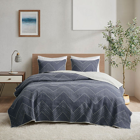 Click here for Ink+Ivy Pomona Boho Chevron 3-Pc. Quilt Set  King/... prices