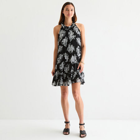 Click here for Robbie Bee Womens Sleeveless Floral Shift Dress  X... prices