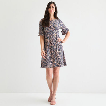 Click here for Perceptions Womens Short Sleeve Floral Shift Dress... prices